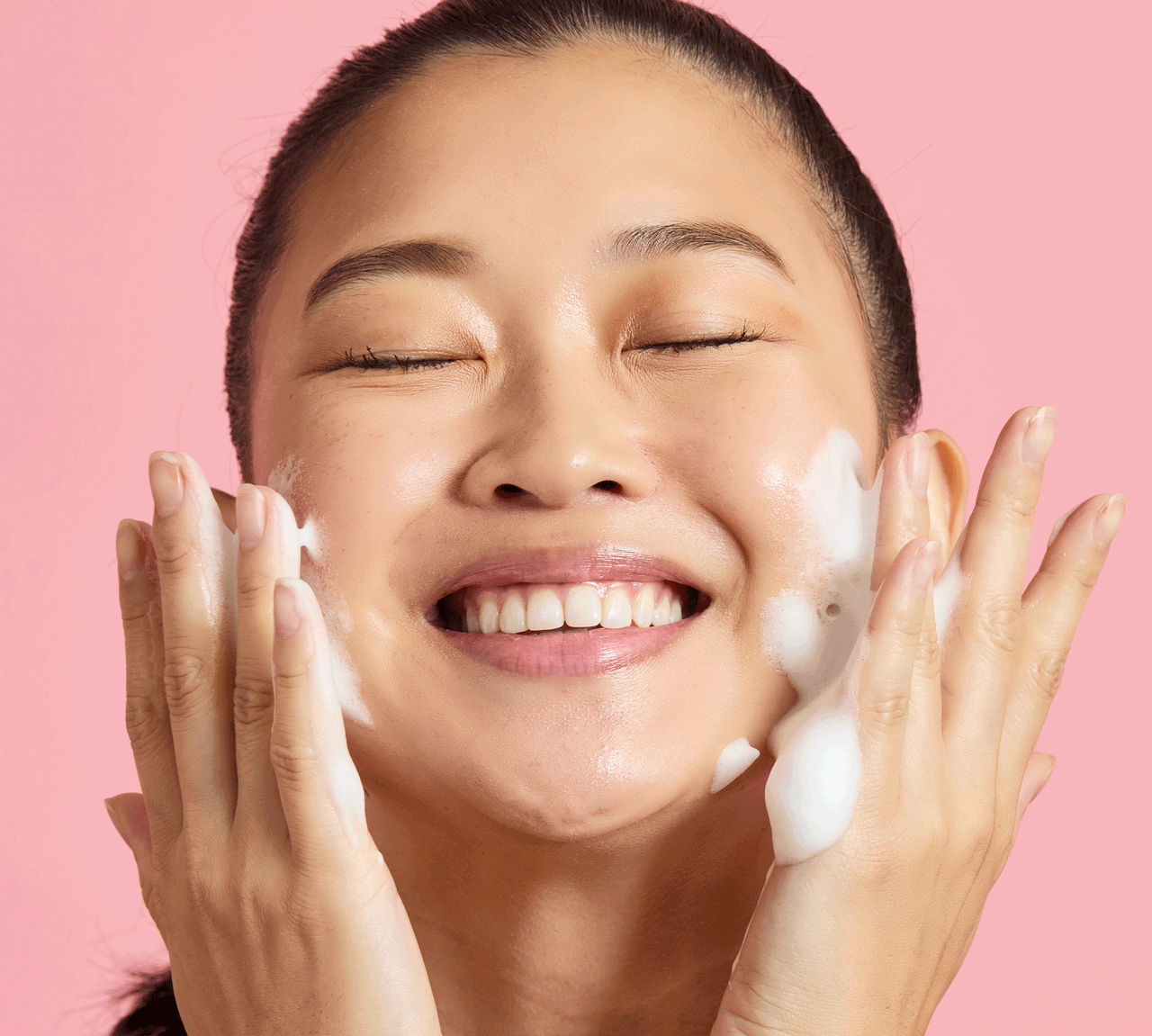 Wonder Ceramide Mochi Gentle Foam Cleanser – TONYMOLY USA